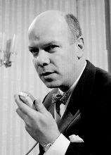 Picture of Kenneth J. Warren