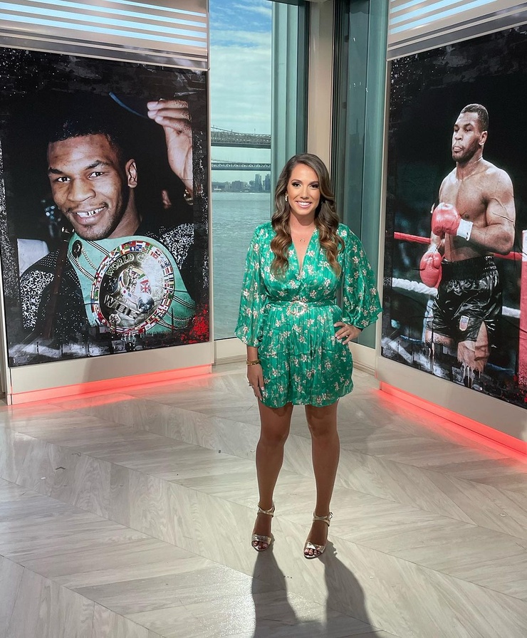 Picture of Courtney Cronin