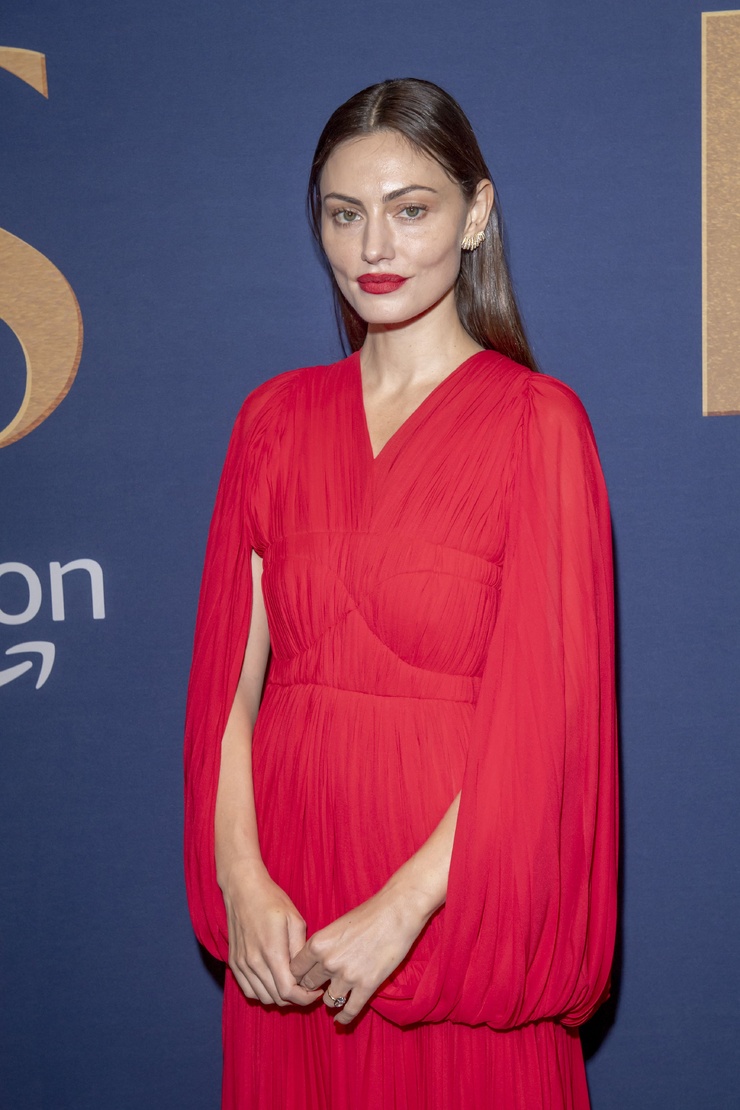 Picture of Phoebe Tonkin