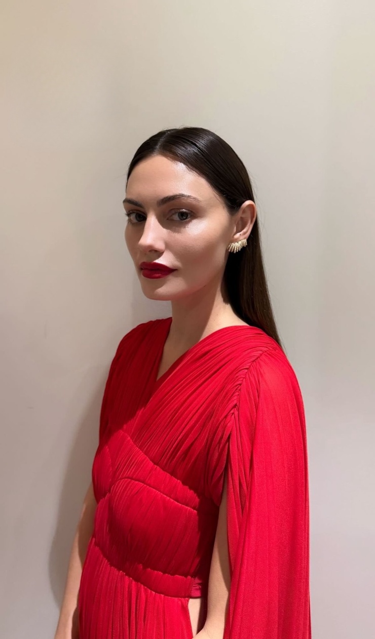 Picture of Phoebe Tonkin