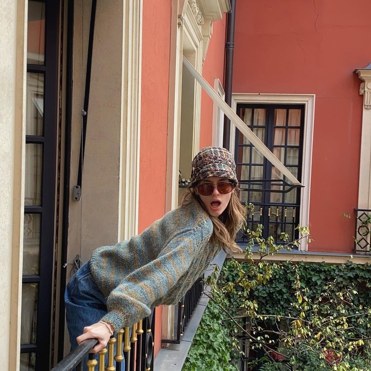 via Instagram (@oliviarouyre)