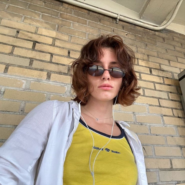 via Instagram (@oliviarouyre)