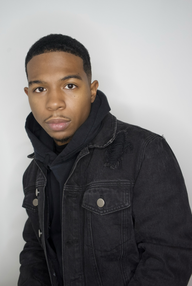 Picture of Deshae Frost