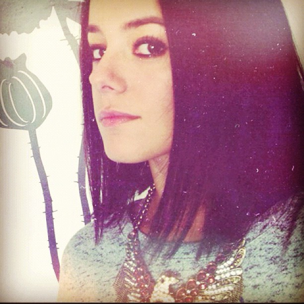 via Instagram (@alizeeofficiel)