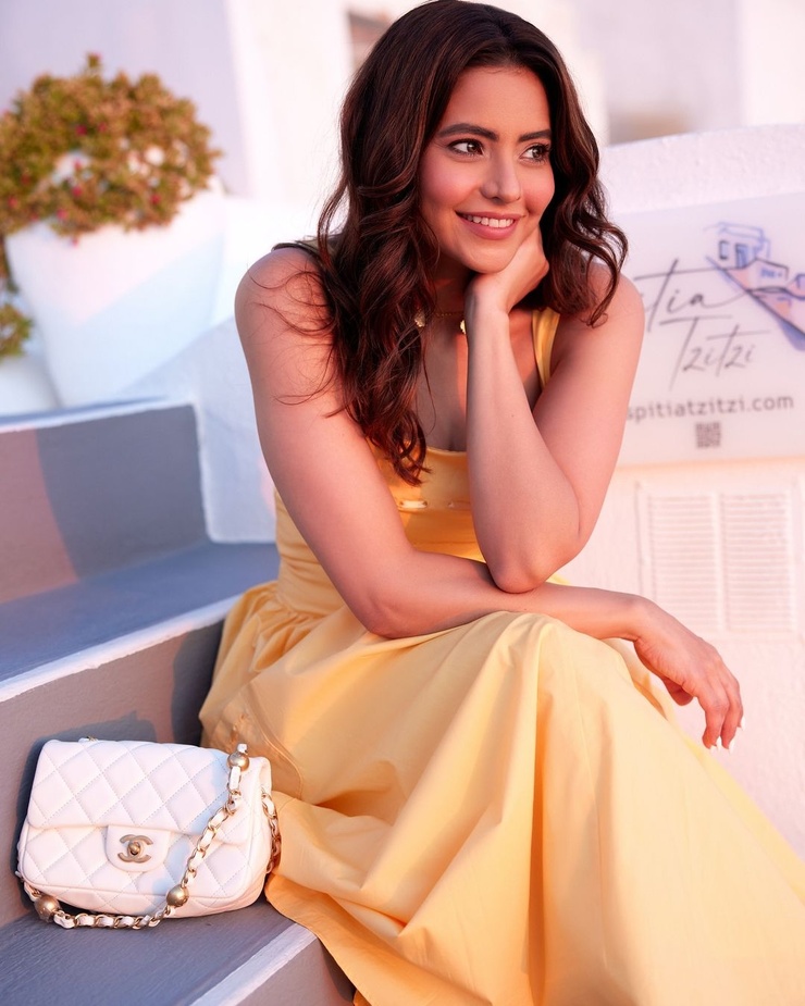 Picture of Aamna Shariff