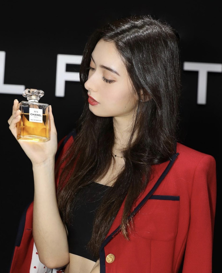 Image of Joanne Rhodes