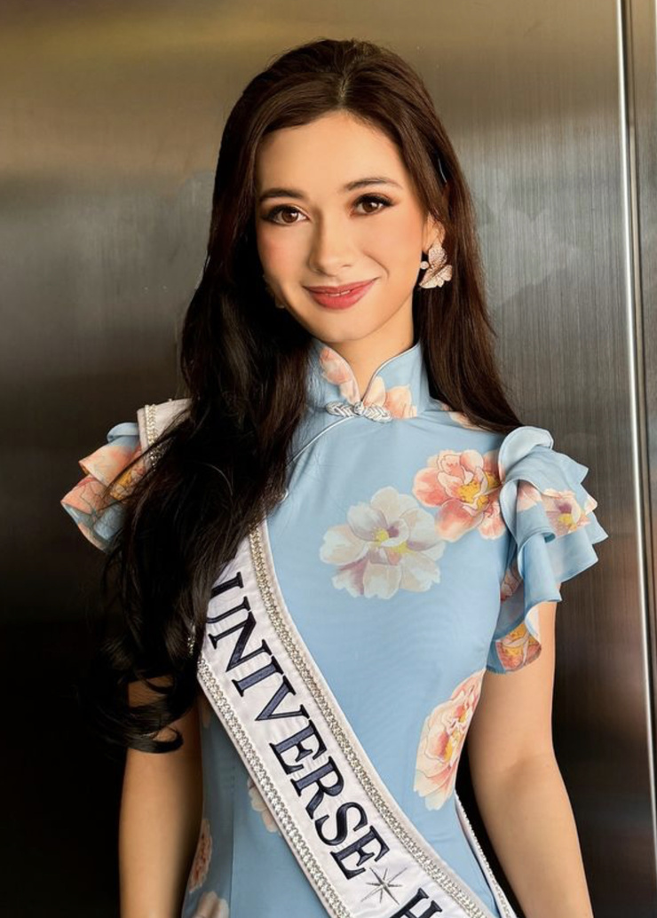 Picture of Joanne Rhodes