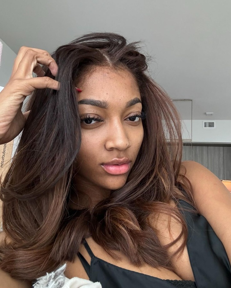 Picture of Angel Reese