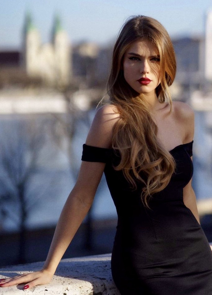 Picture of Nora Kenez