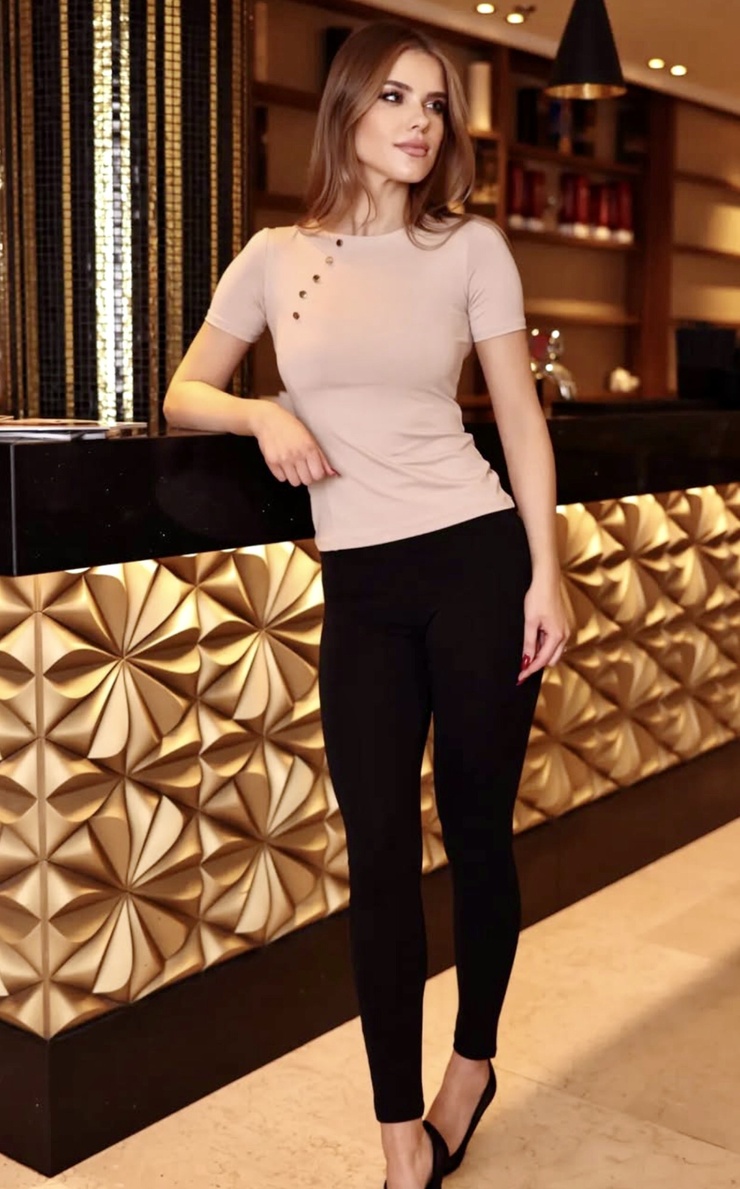 Picture of Nora Kenez