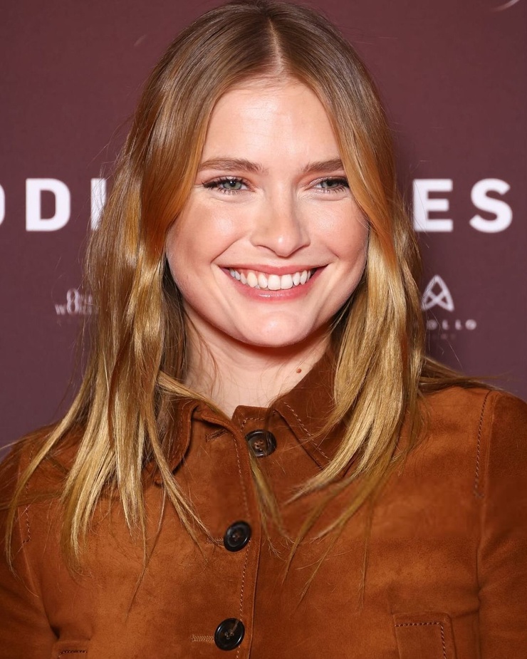 Picture of Camille Razat