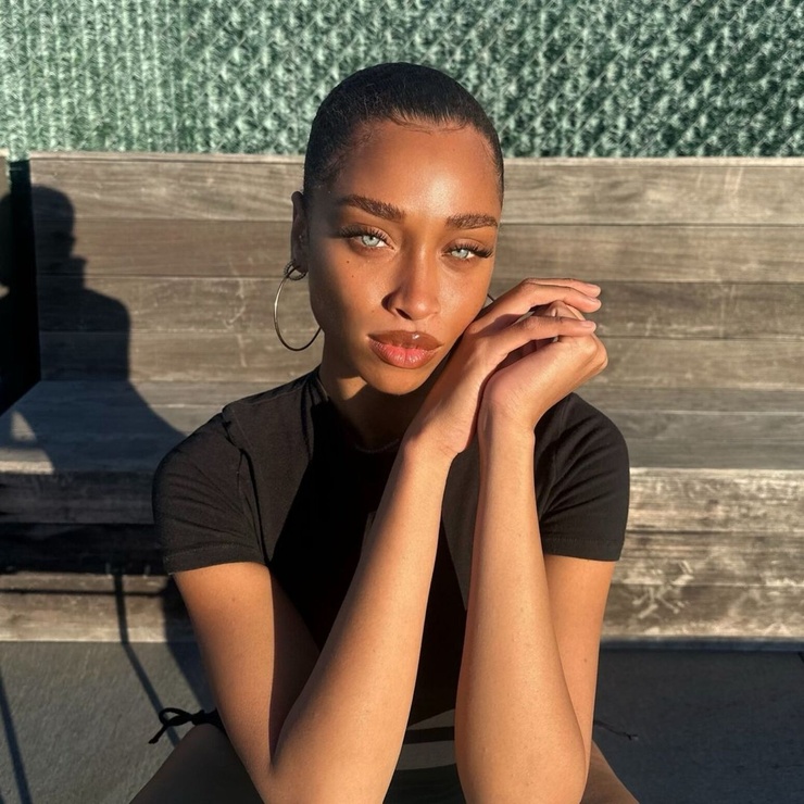 Picture of Idania Hopkin