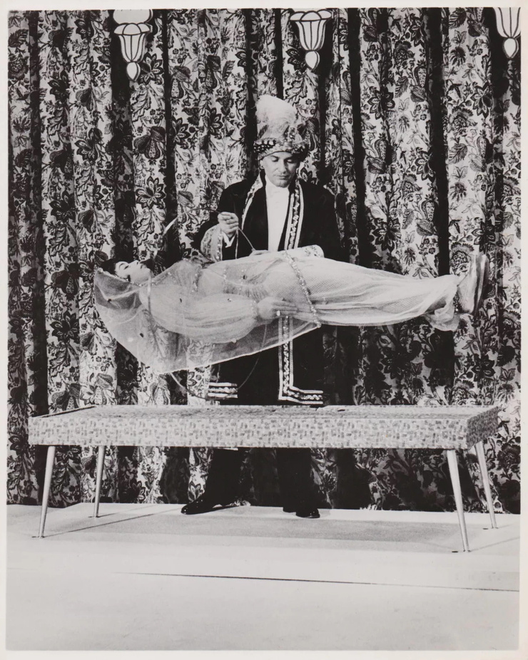 Milbourne Christopher