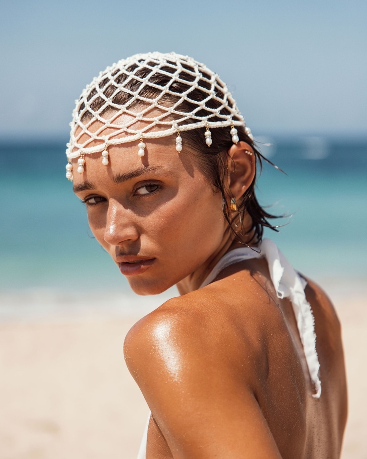 Picture of MIA BROWN model