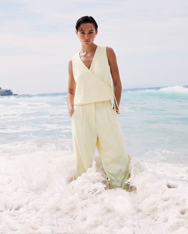 Picture of MIA BROWN model