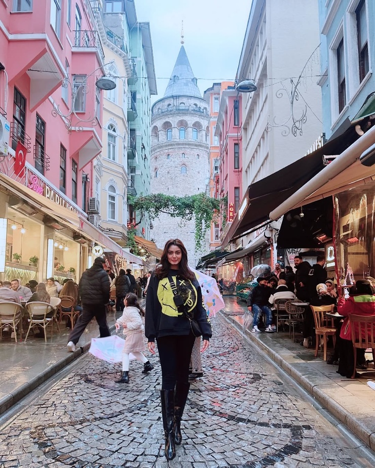 Picture of Sana Makbul