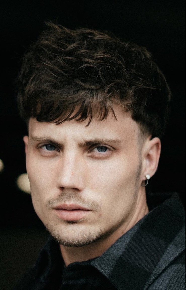 Picture of Elliot Eason