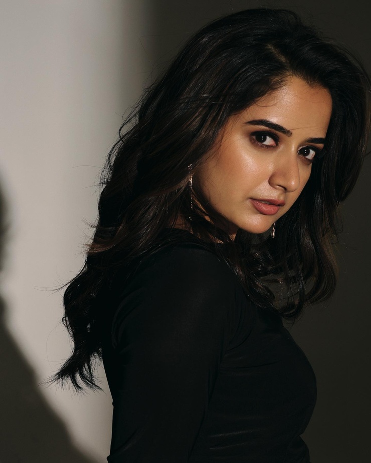 Picture of Ashika Ranganath