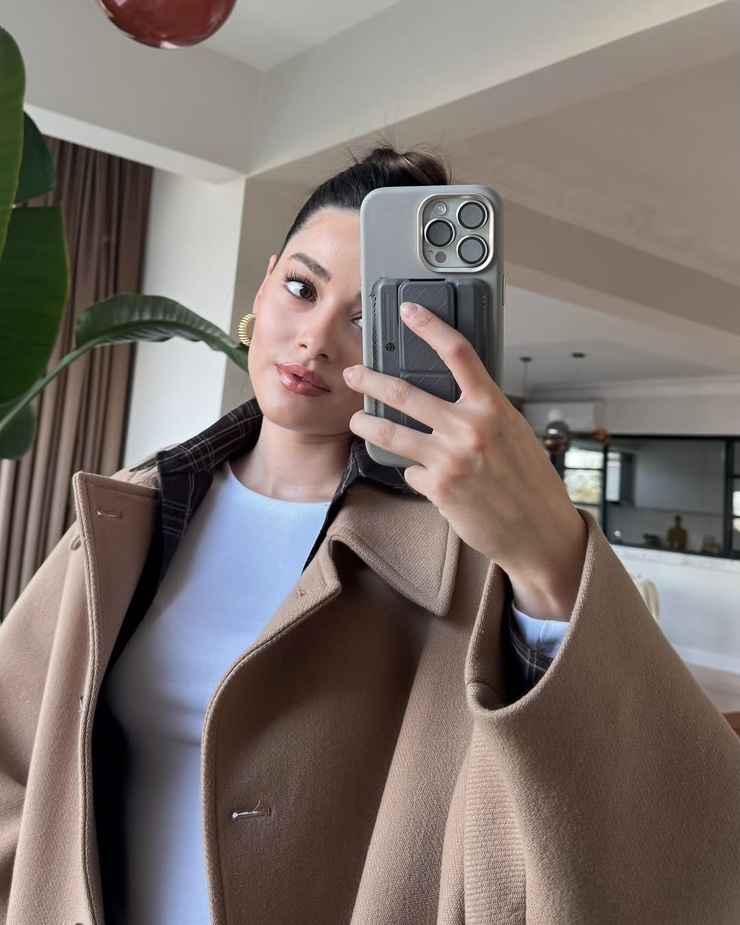 Picture of Simay Barlas