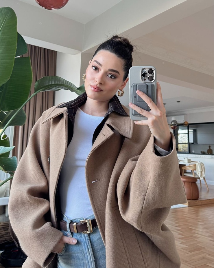 Picture of Simay Barlas