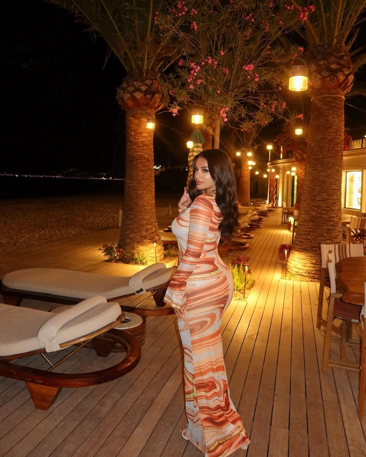 Alishba Sheikh image