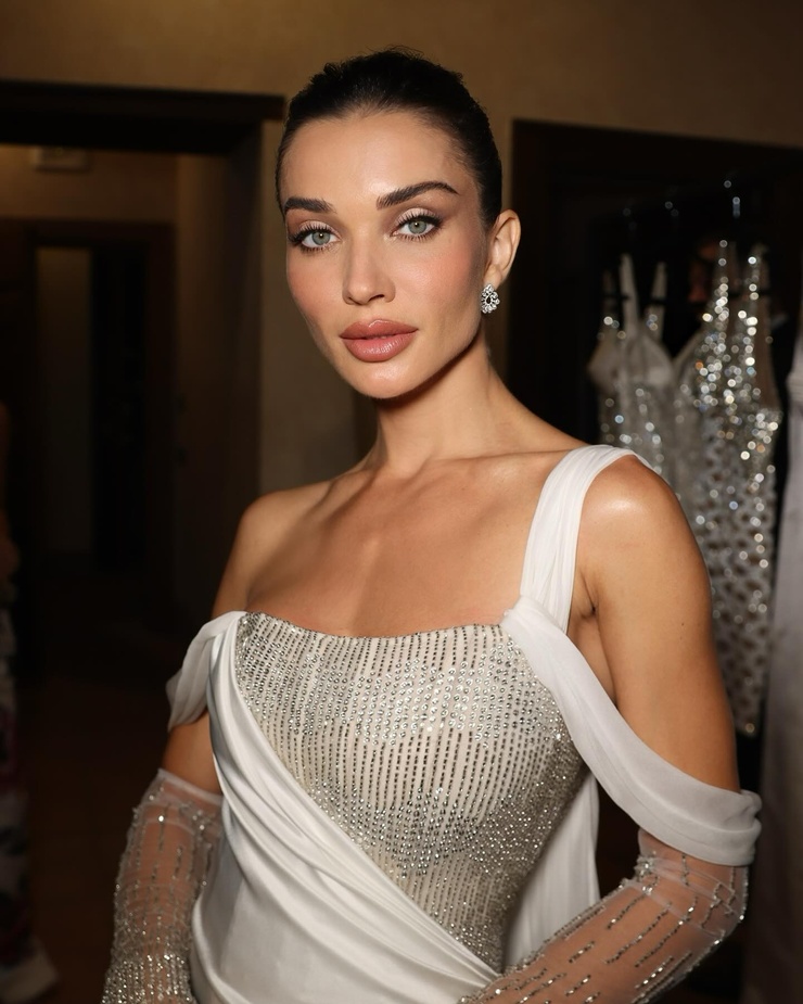 Picture of Amy Jackson