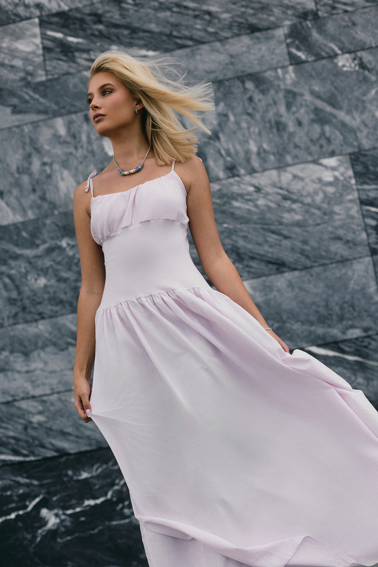 OLA SZKOLDA SEXY HOT PHOTOS - LEGS