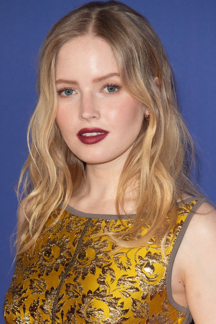 Picture of Ellie Bamber