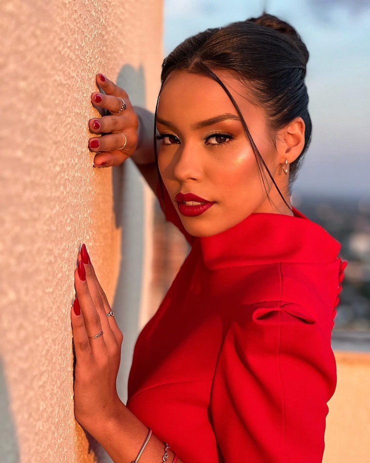 Picture of Anny Victoria