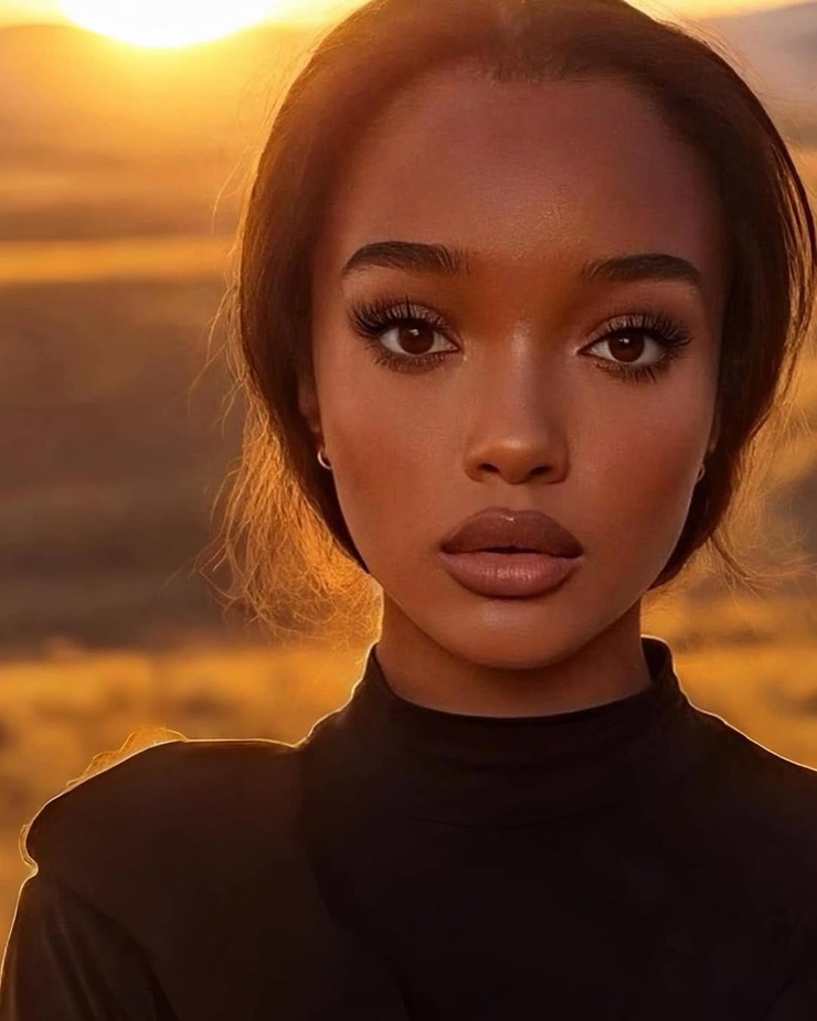 Picture of Shashi (model)