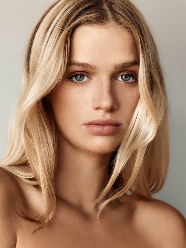 Picture of Sarah Hands