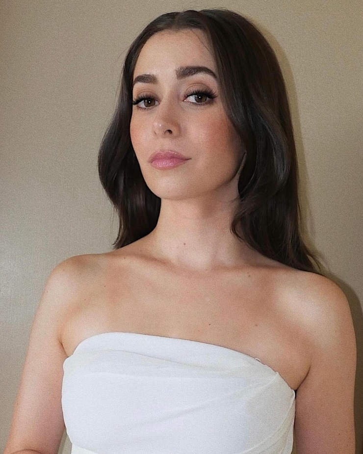 Picture of Cristin Milioti