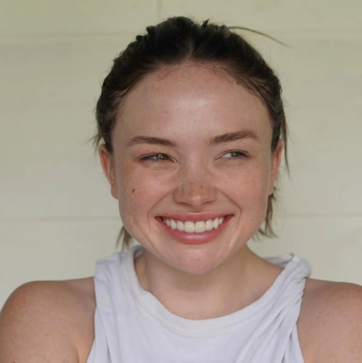 Natalie Alyn Lind picture