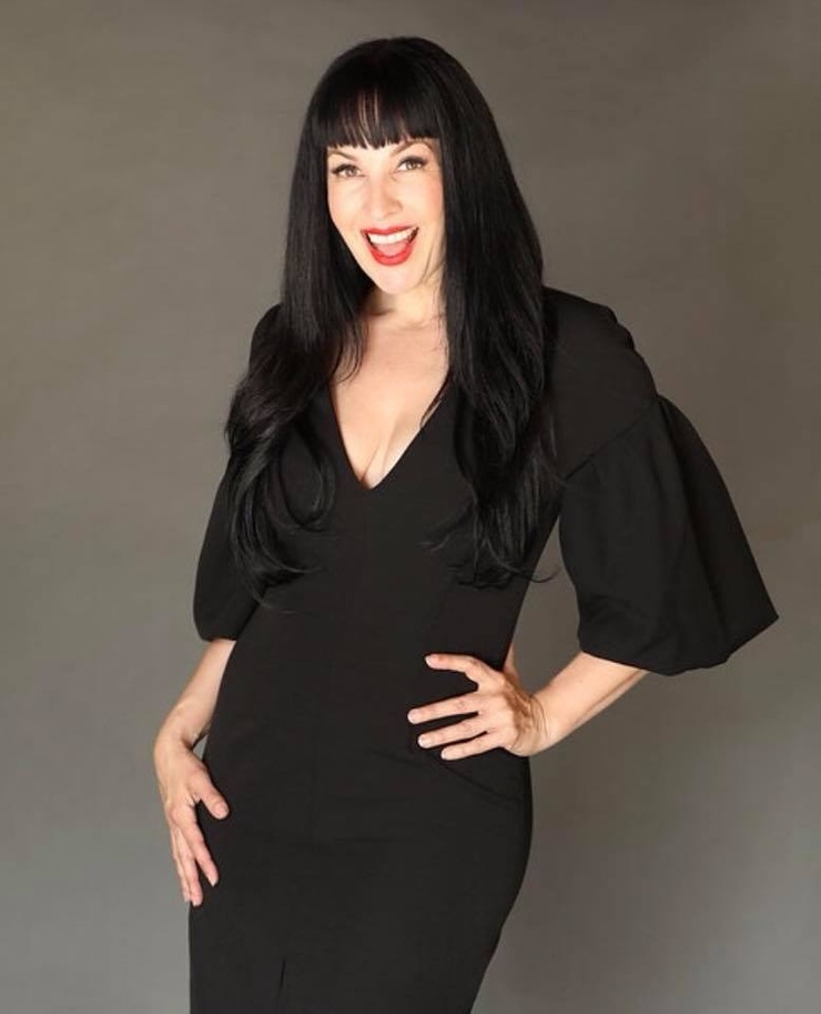 Grey DeLisle image