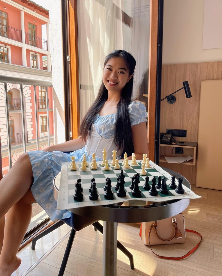 Picture of Qiyu Zhou