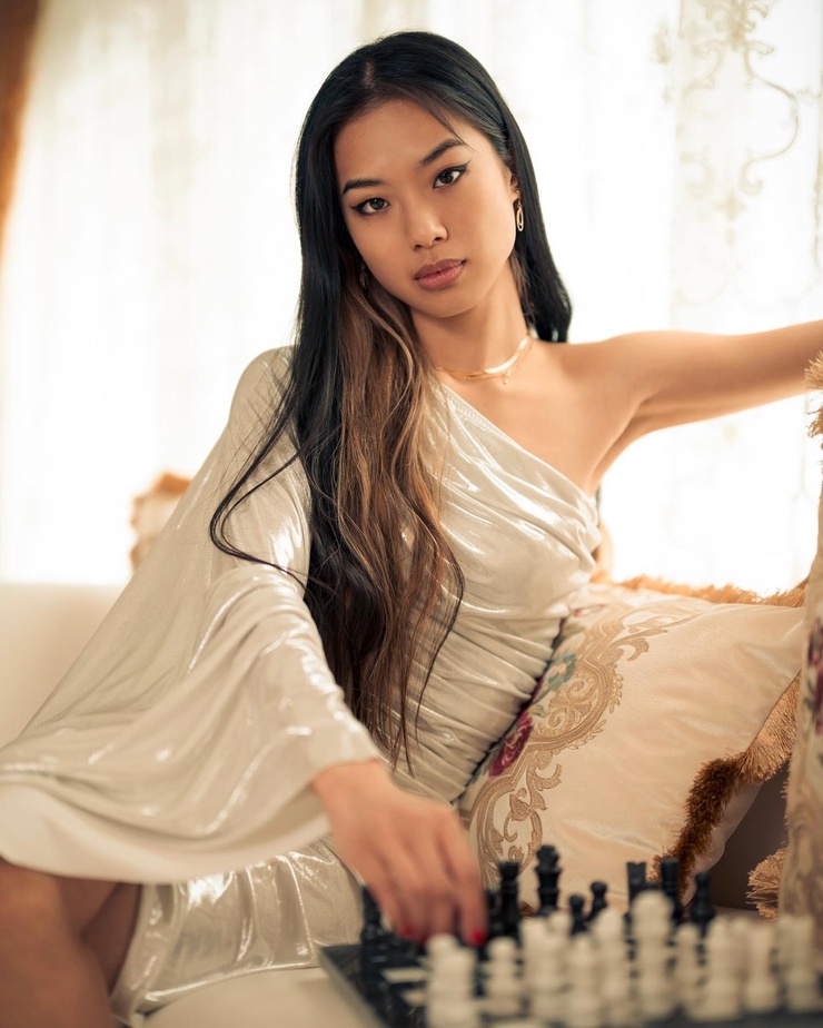 Picture of Qiyu Zhou