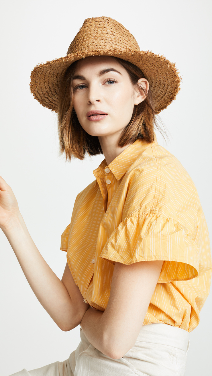 Image of Laura Love