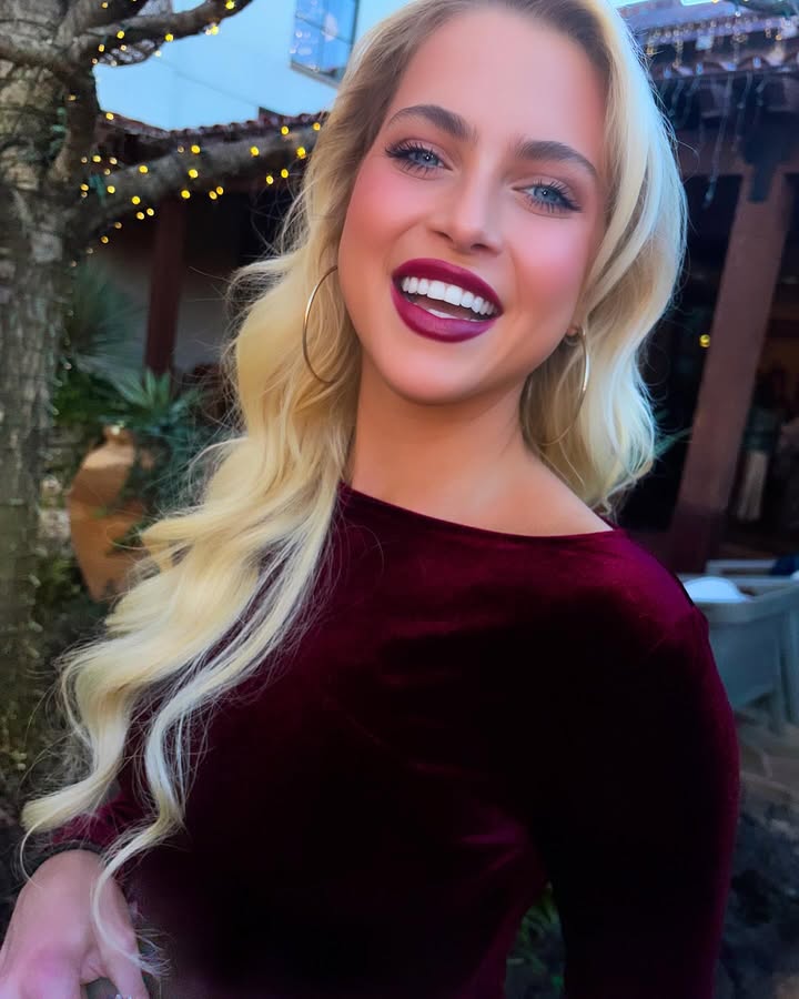 Picture of Anne Winters