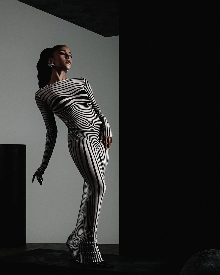 Picture of Lou Llobell