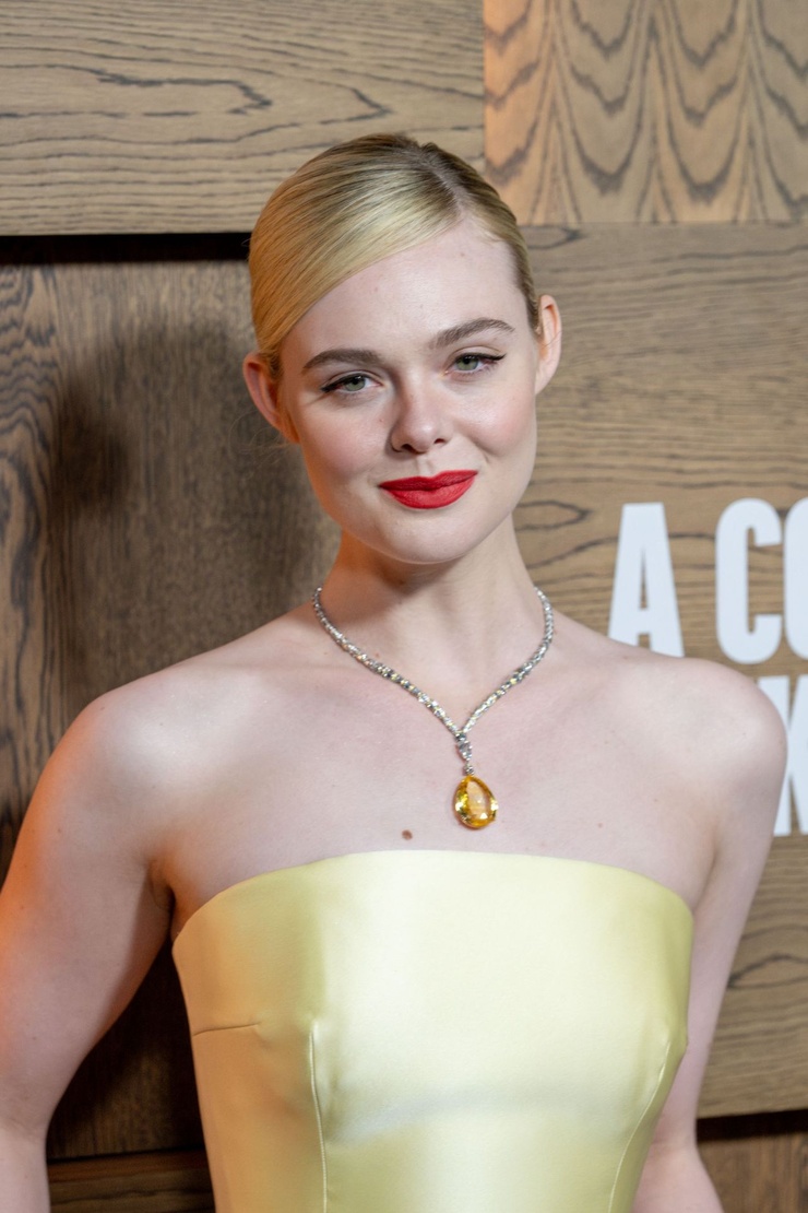 Elle Fanning picture