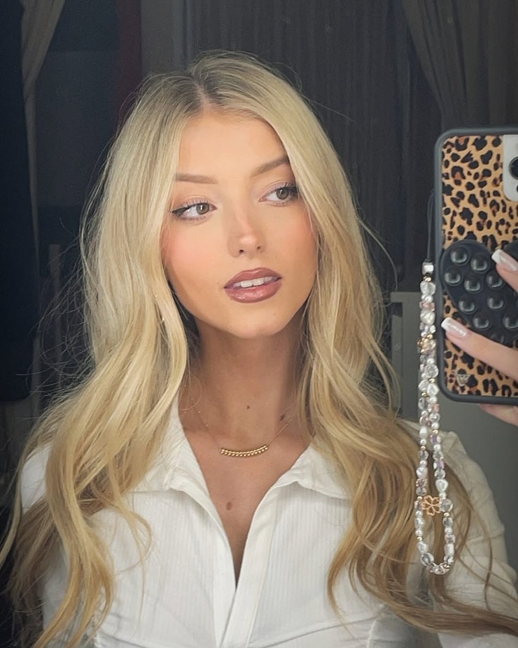 Picture of Emily Dobson