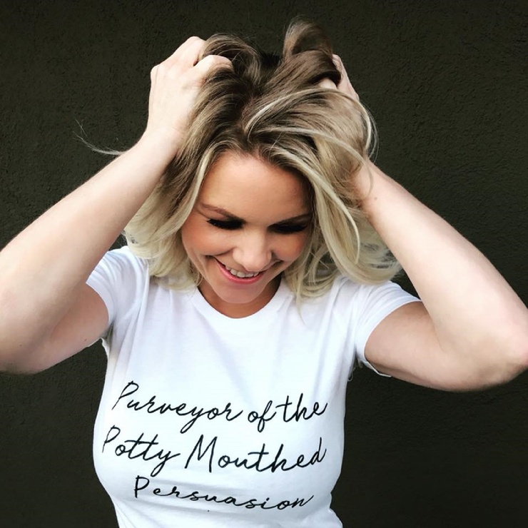 Picture of Carrie Keagan