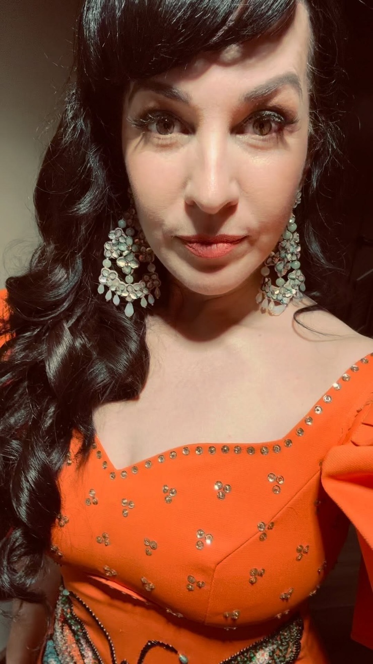 Grey DeLisle picture