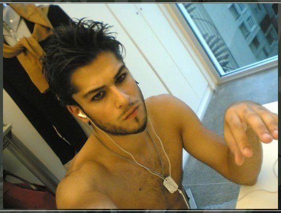 Picture of Burak Özçivit