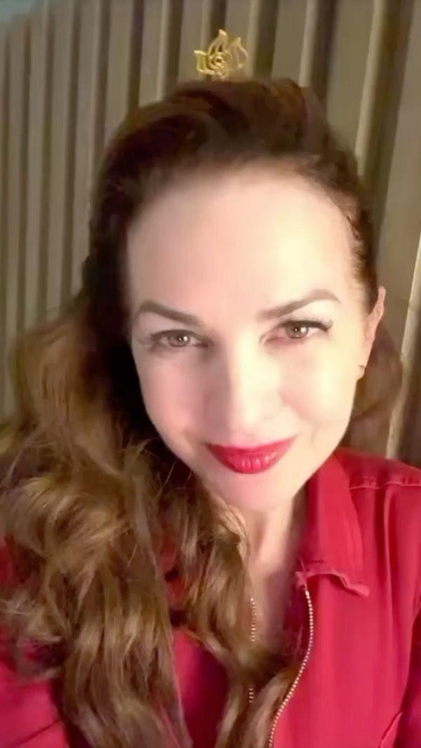 Grey DeLisle picture