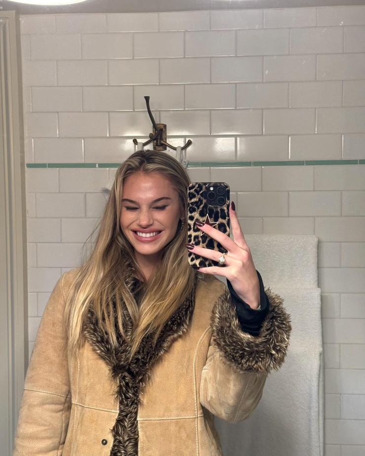 Picture of Meredith Mickelson