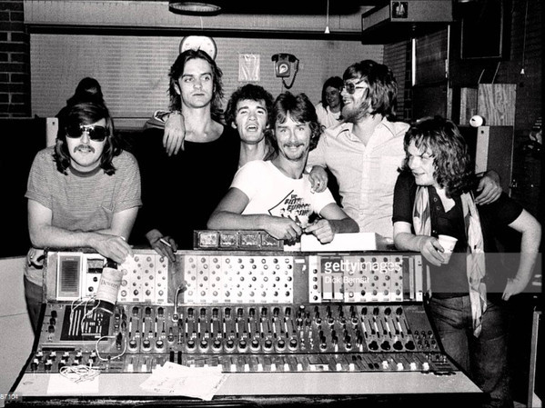 Back Street Crawler picture