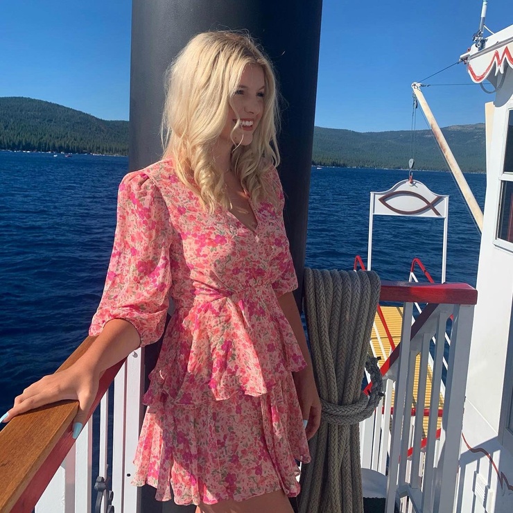 Helena Heroux pictures and photos