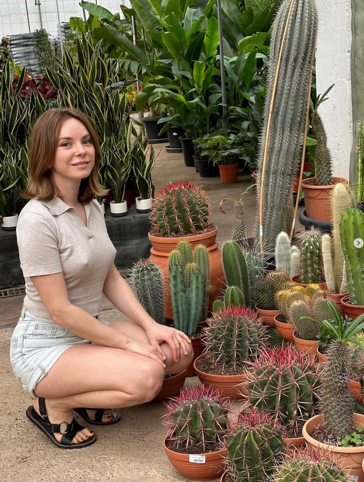 Picture of Julia (Jules) Bond