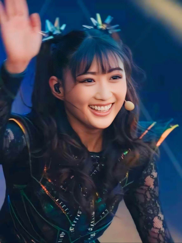 Momoko Okazaki picture